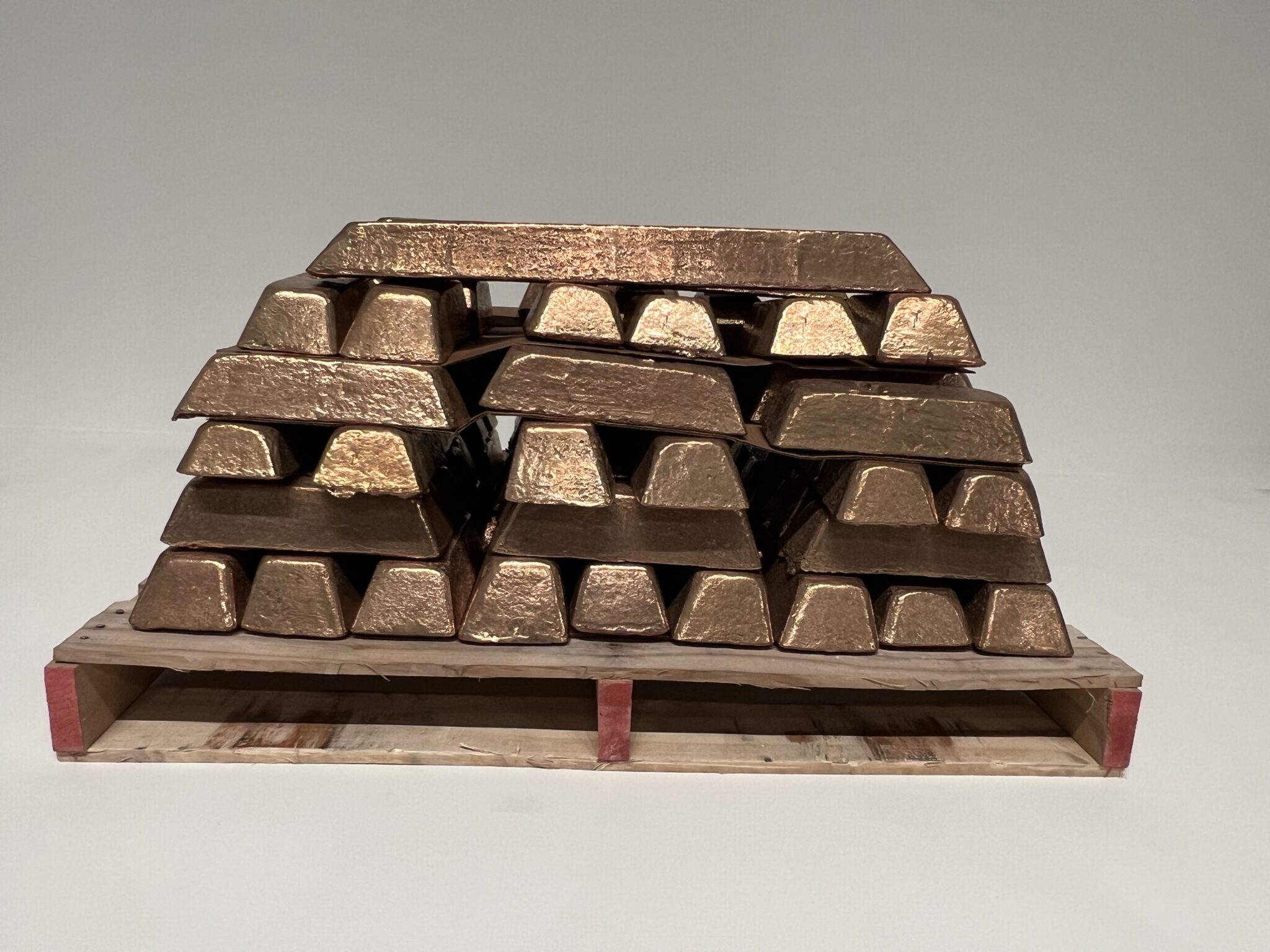 Confederate statues from Charlottesville get a contemporary twist in L ...